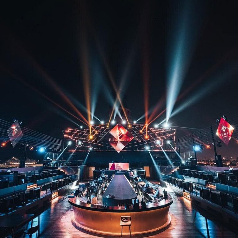 FLOAT Dubai | Dubai Verse